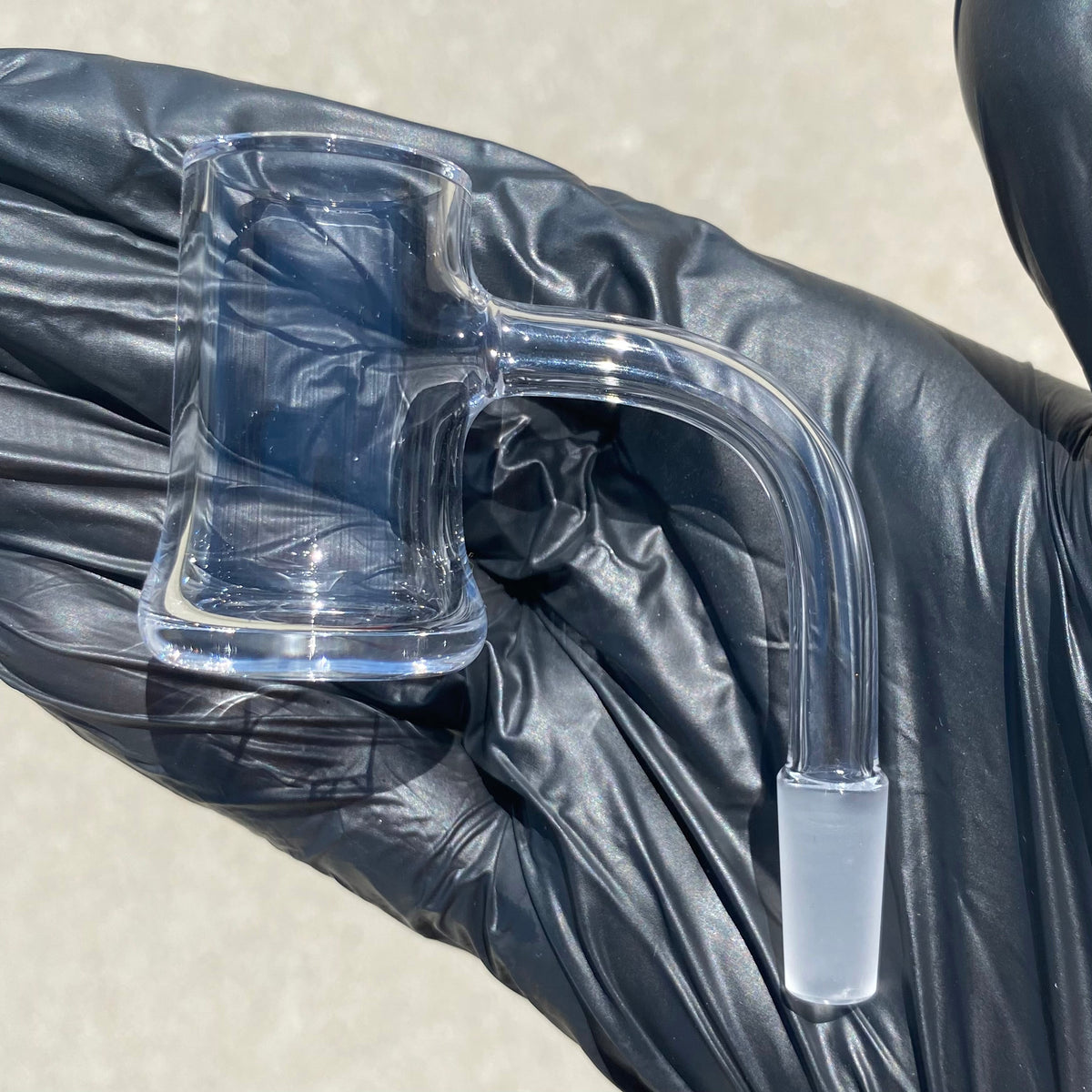 Evan Shore Bell Bottom Banger 24mm – The Highest Cloud Glass Gallery